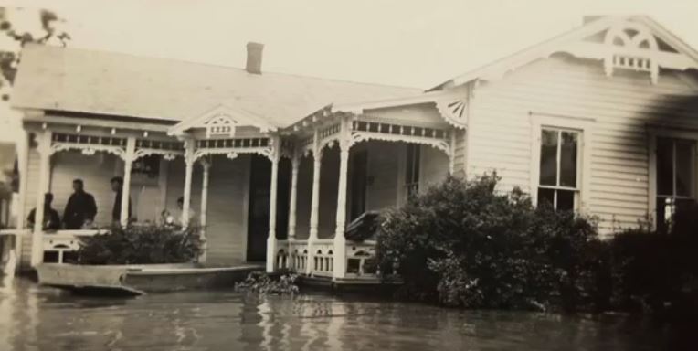 Lawrence County Floods, Illinois: An Interview with the Gerhart Sisters ...